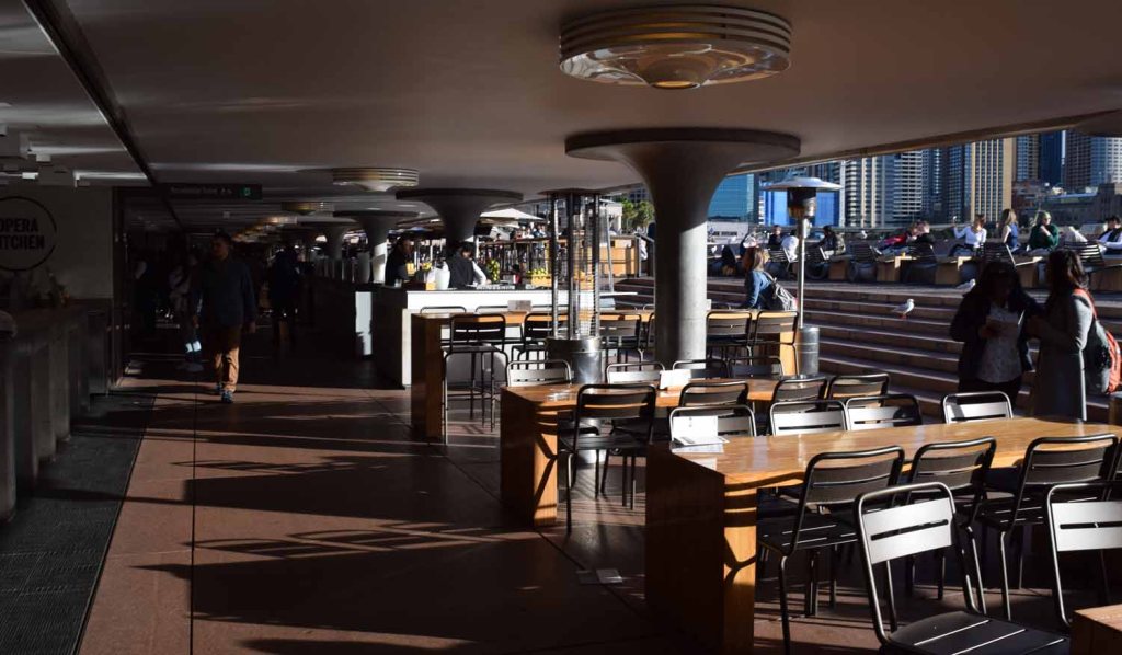 A Tour of the Sydney Opera House – Andy Roams