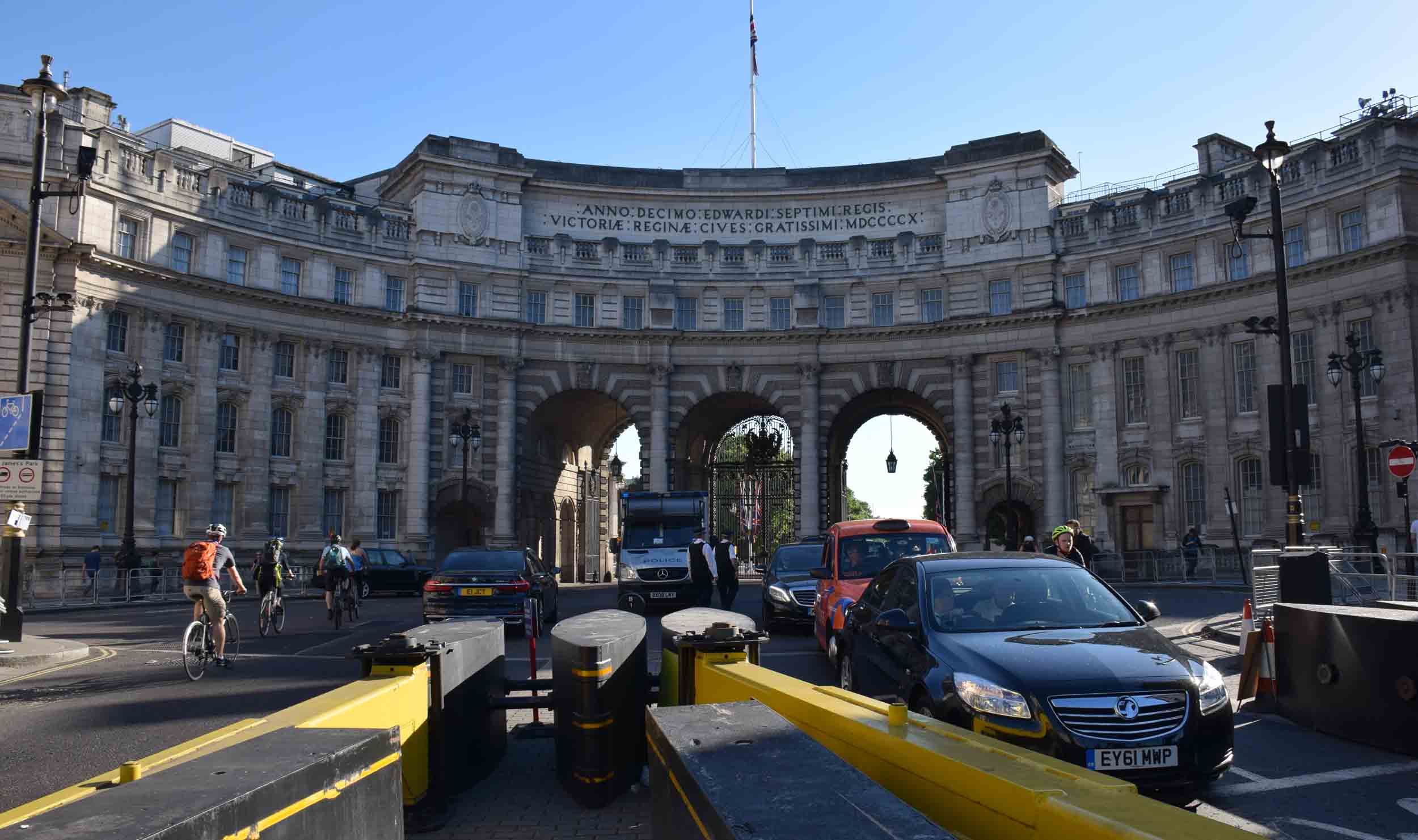 London – Through My Lens – Andy's World Journeys