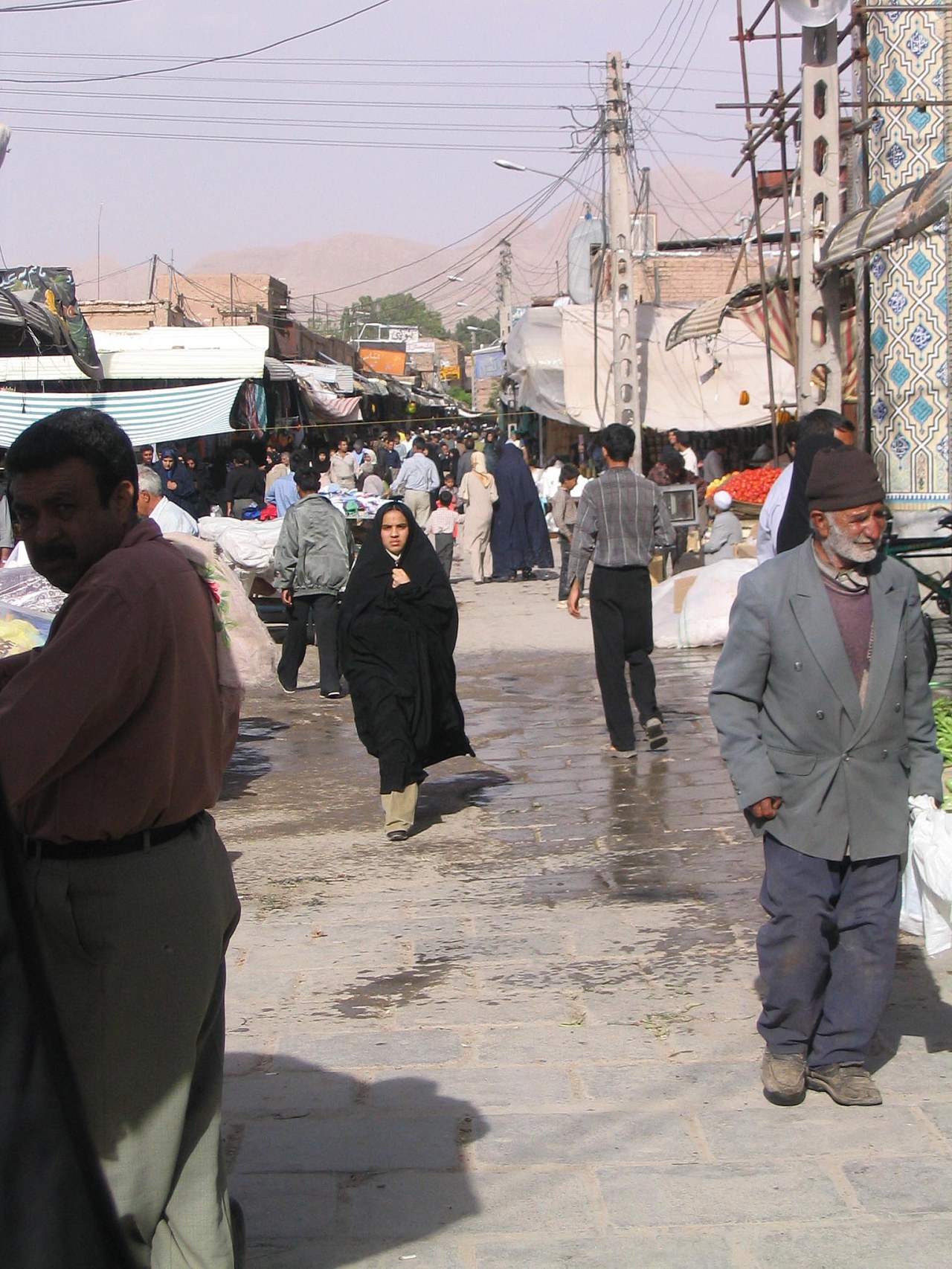 Kerman – Through My Lens! – Andy's World Journeys