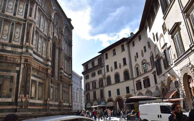 Magnificent Florence – The Centre of the Renaissance – Andy Roams