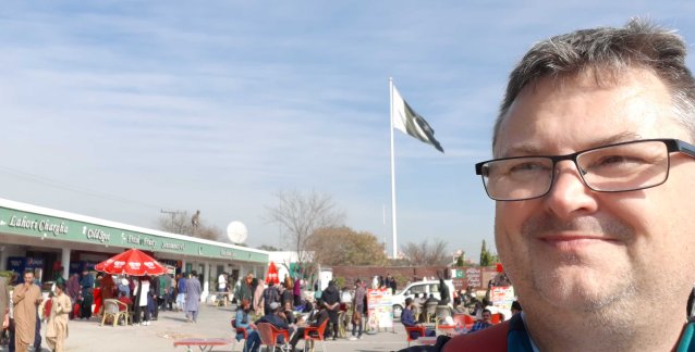 Crossing from India to Pakistan at Wagah – What You Need to Know – Andy ...